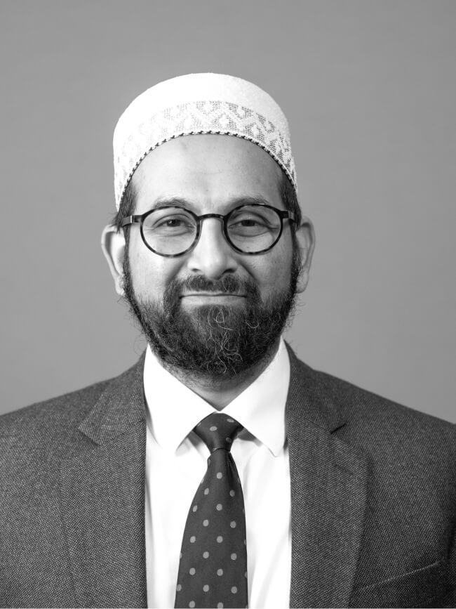 Trusted Immigration Lawyer Near Me | About CPC Law UK